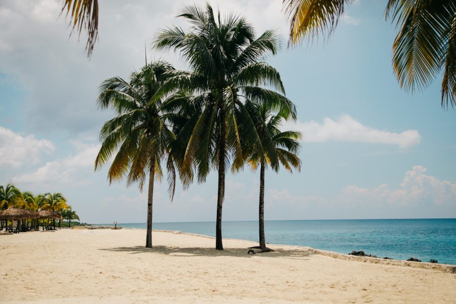 Beach Etiquette: 13 Golden Rule for Beachgoers - Expat.com.ph